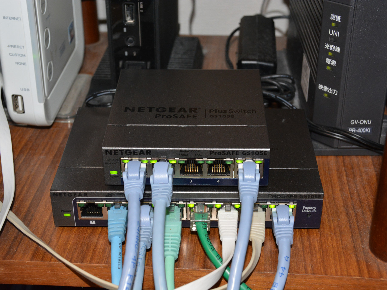 ネットギアのGS105Ev2がファームウェアアップデートで化ける件 – Chase The Core